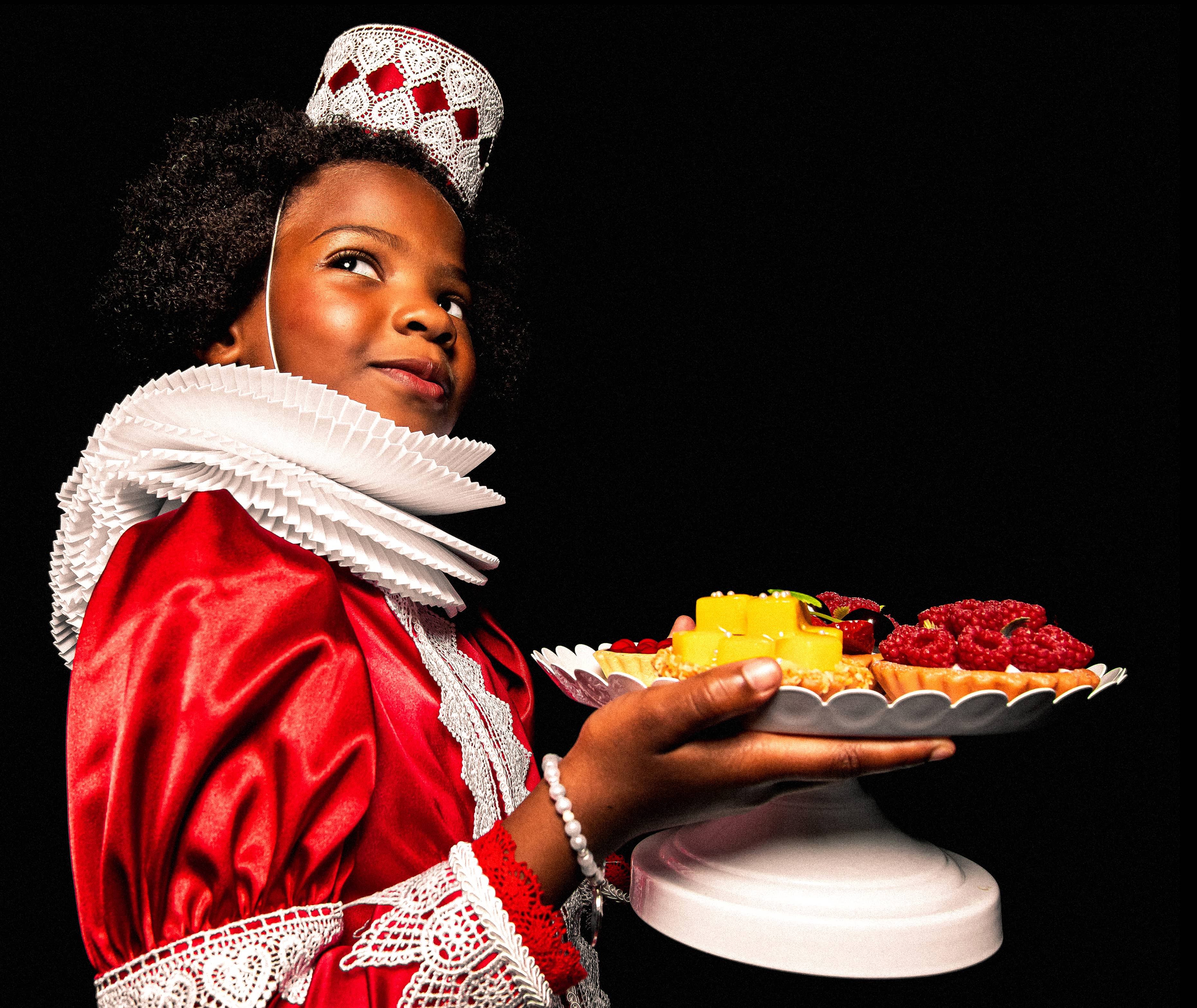 8 The Queen of Hearts - Welcome